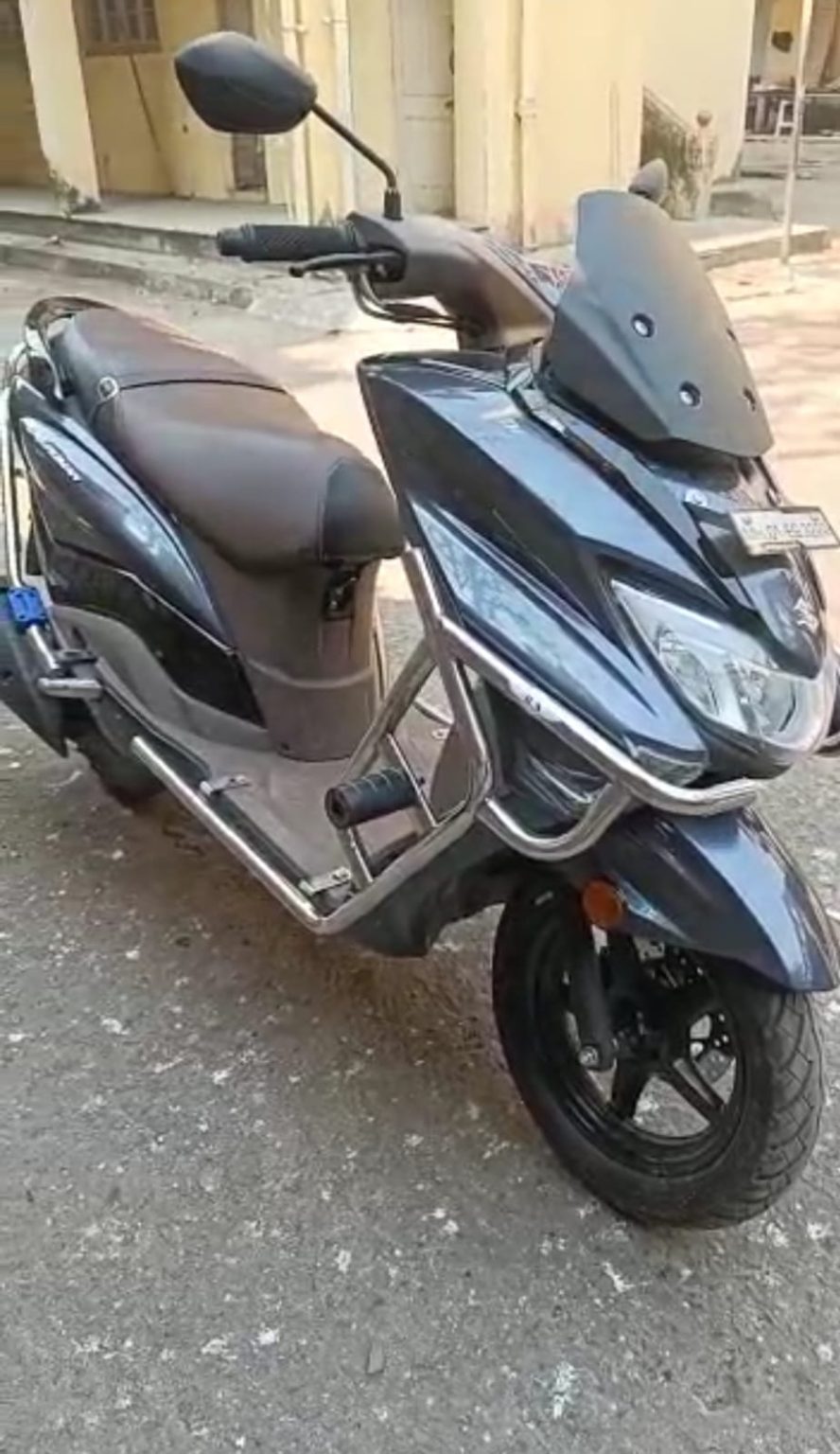 BURGMAN STAINLESS STEEL GUARD SET - Bs Auto Accessories