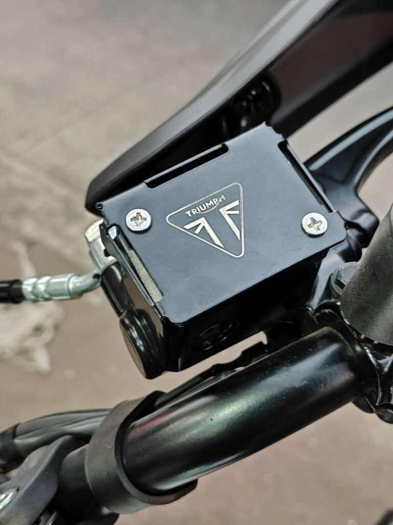 MASTER CYCLINDER CAP FOR TRIUMPH SCRAMBLER 400 X - Bs Auto Accessories